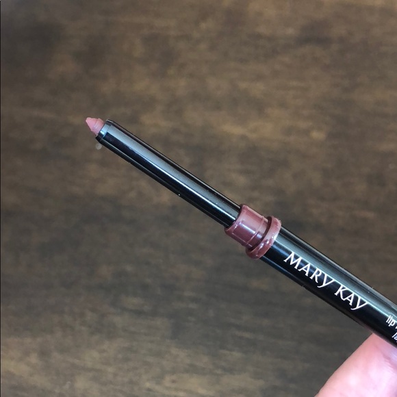 Mary Kay | Makeup | Mary Kay Lip Liner Cappucino | Poshmark